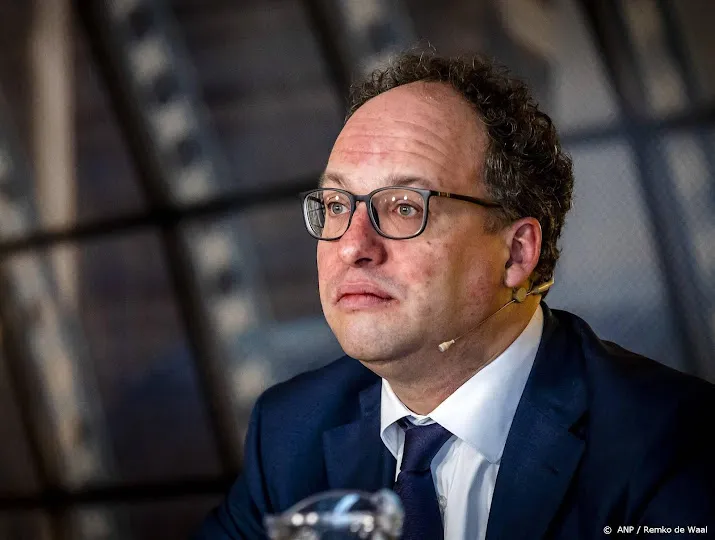 Koolmees heeft vertrouwen dat NS voldoende personeel kan werven