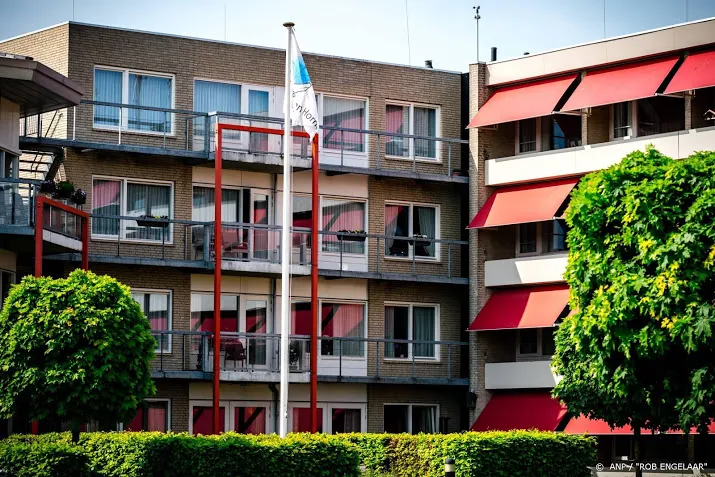 'Ziekte-uitval onder verpleeghuispersoneel neemt toe'