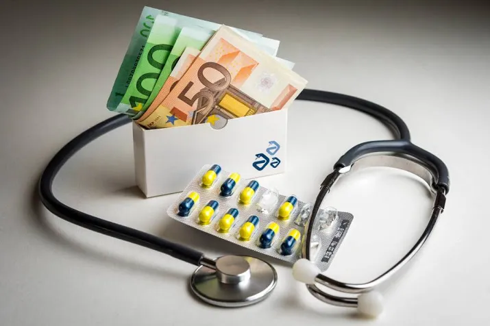 Zorgkosten stegen vorig jaar met 2 miljard