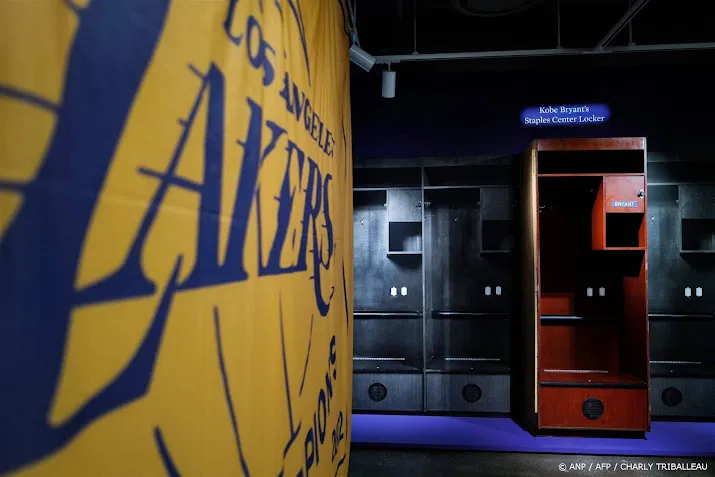 Locker Kobe Bryant bij Sotheby's geveild voor 2,9 miljoen dollar