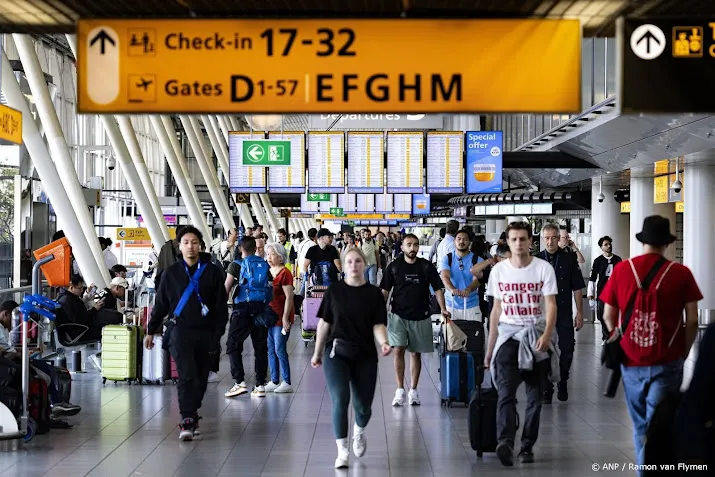 Schiphol stapt naar de rechter om ov-staking