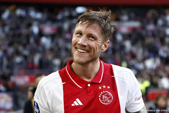 Ajax reist met Weghorst naar Azerbeidzjan voor Europa League