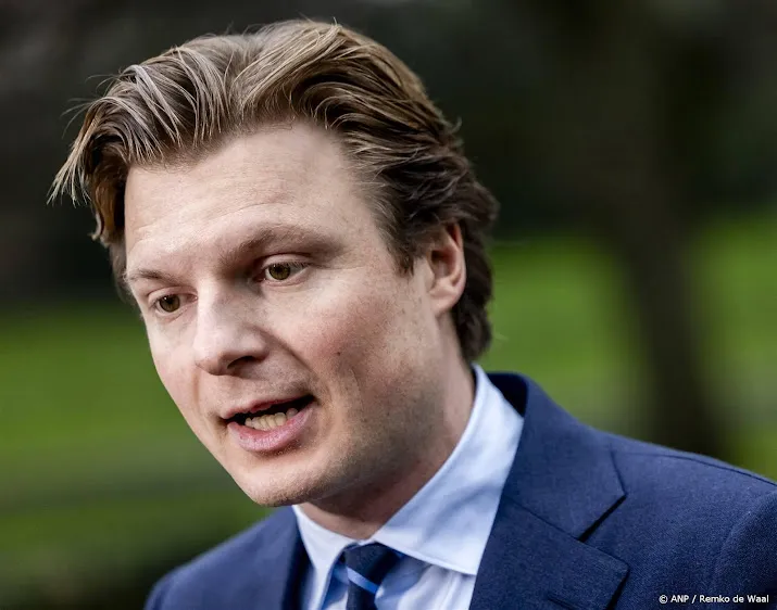 Brekelmans sluit vredesonderhandelingen Oekraïne niet langer uit