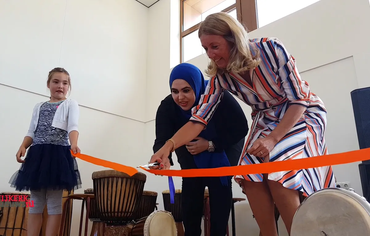 Koningin Emmaschool met veel kabaal heropend (video)