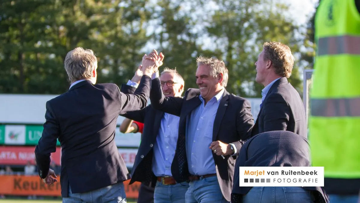 Sparta verslaat koploper