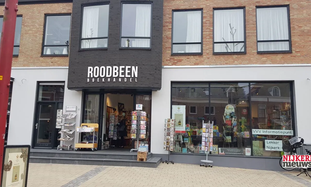 JP van Lingo en vogelaar Nico de Haan naar boekhandel Roodbeen