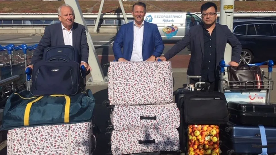 Gerard van den Tweel en Cees van der Poel willen city store in China