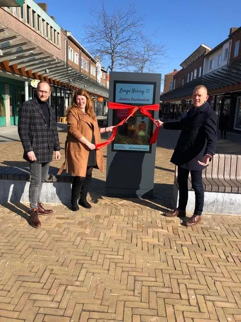 Centrum Emmeloord heeft digitale infozuilen