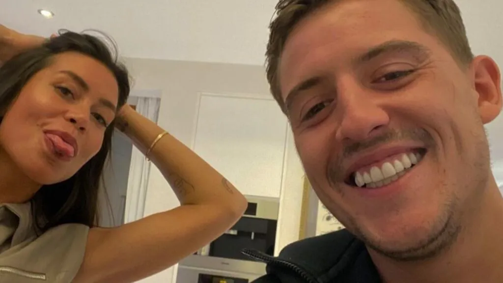 'Jaimie Vaes reageert met emotionele kaart op track Lil Kleine' (FOTO)