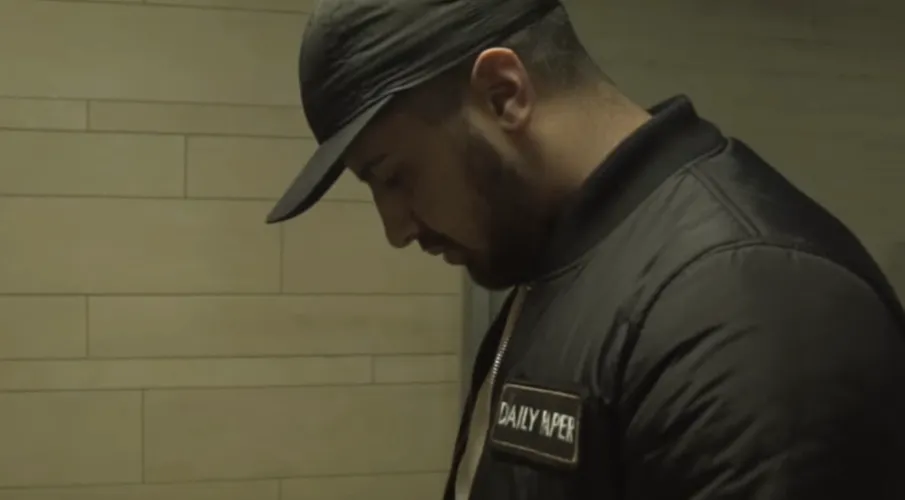 Rambo zegt dat hij met DEZE rapper iets heel engs gaat maken