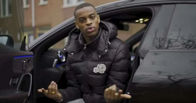 Défano Holwijn ft. Shennumbanine - RINGMNTEL (Prod. Yamaica)