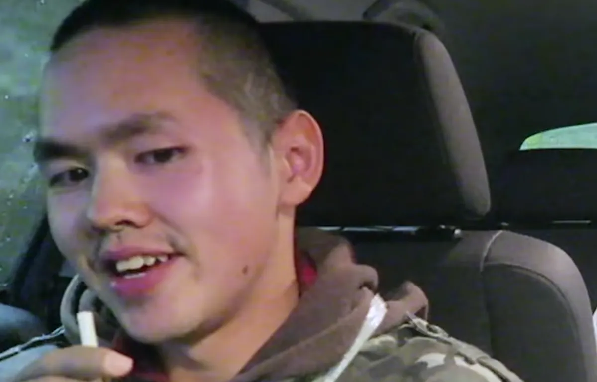 YouTuber Dang Do eerlijk over relatie, vlek op zijn hand en viraal gaan ...