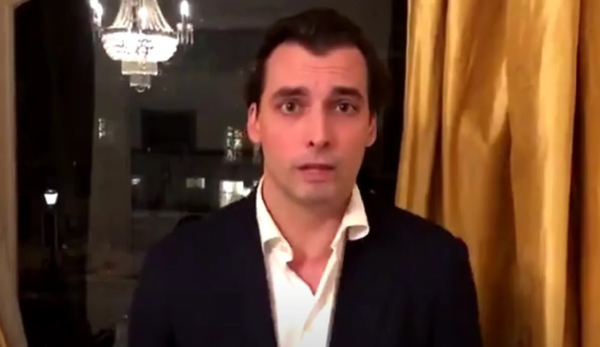 Thierry Baudet laat hoofdwond zien en reageert op zijn mishandeling ...
