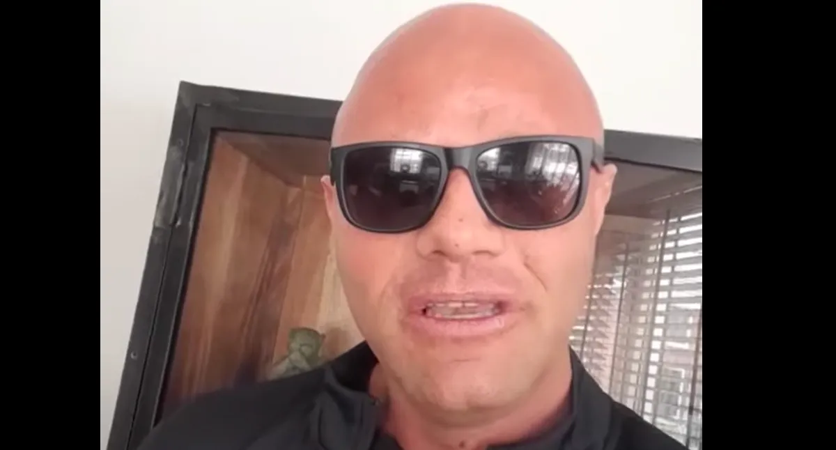 Alex Soze verwijderd van Instagram na video's...