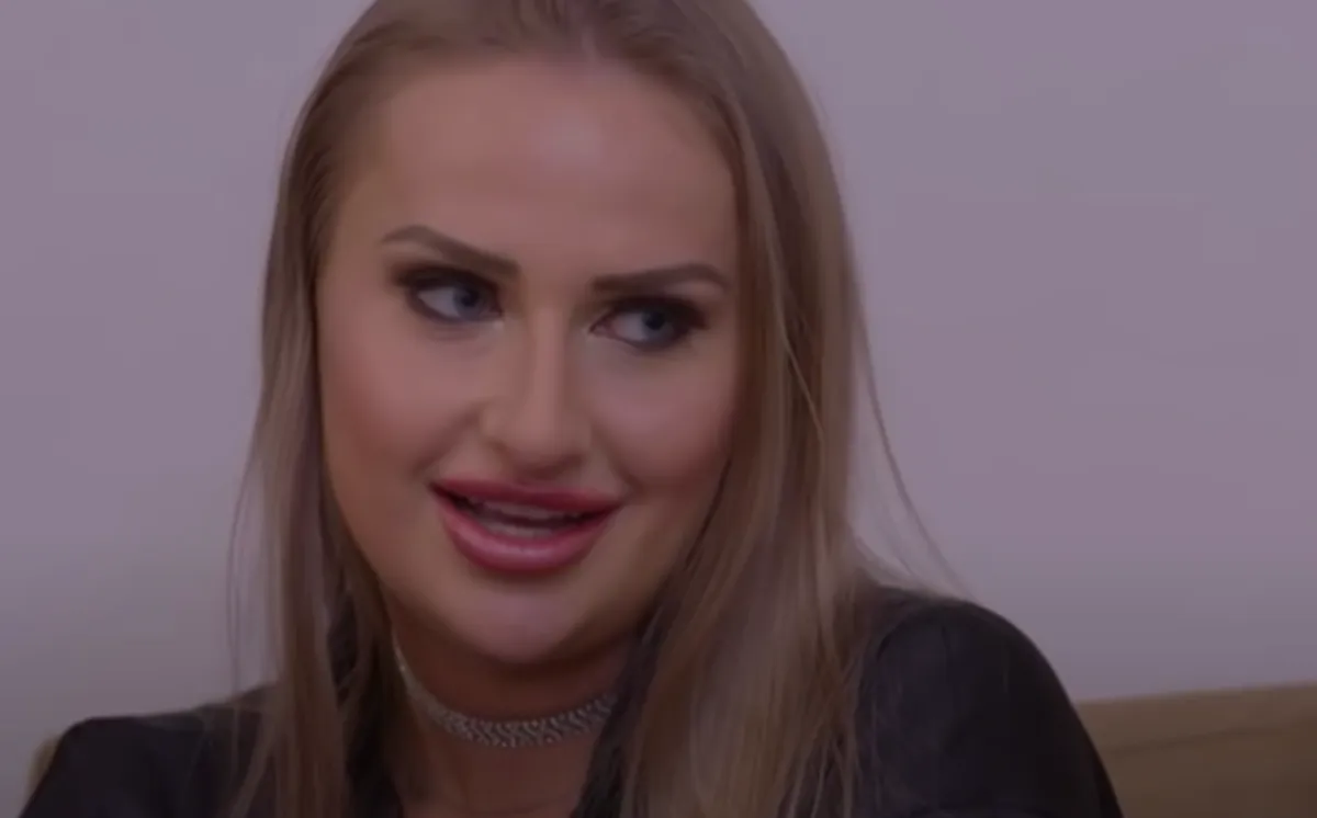 EOTB-Imke en nieuwe vriend zetten na 2 maanden samen matching tattoo's