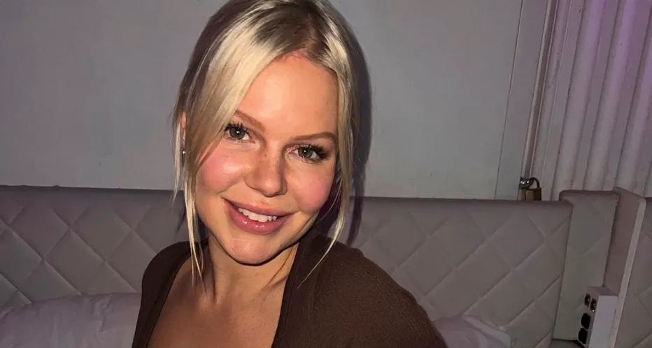 Kelly Mexy reageert op gerucht dat ze zoent met 17-jarige jongen