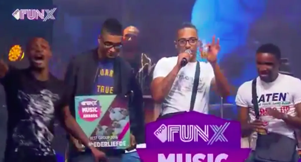 Broederliefde wint de FunX award voor beste groep!