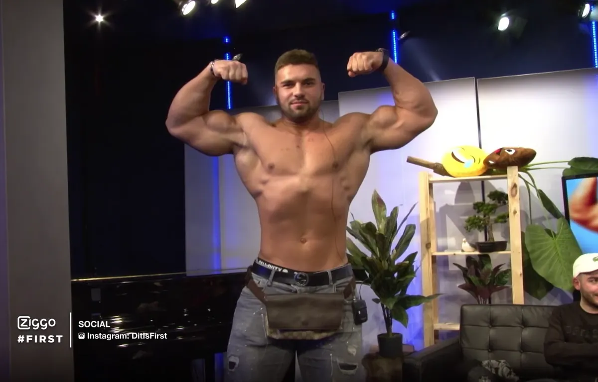 Kosso vertelt over zijn bodybuilding carrière en showt een aantal poses