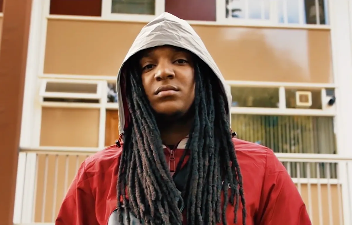 Jonna Fraser showt zijn nieuwe auto