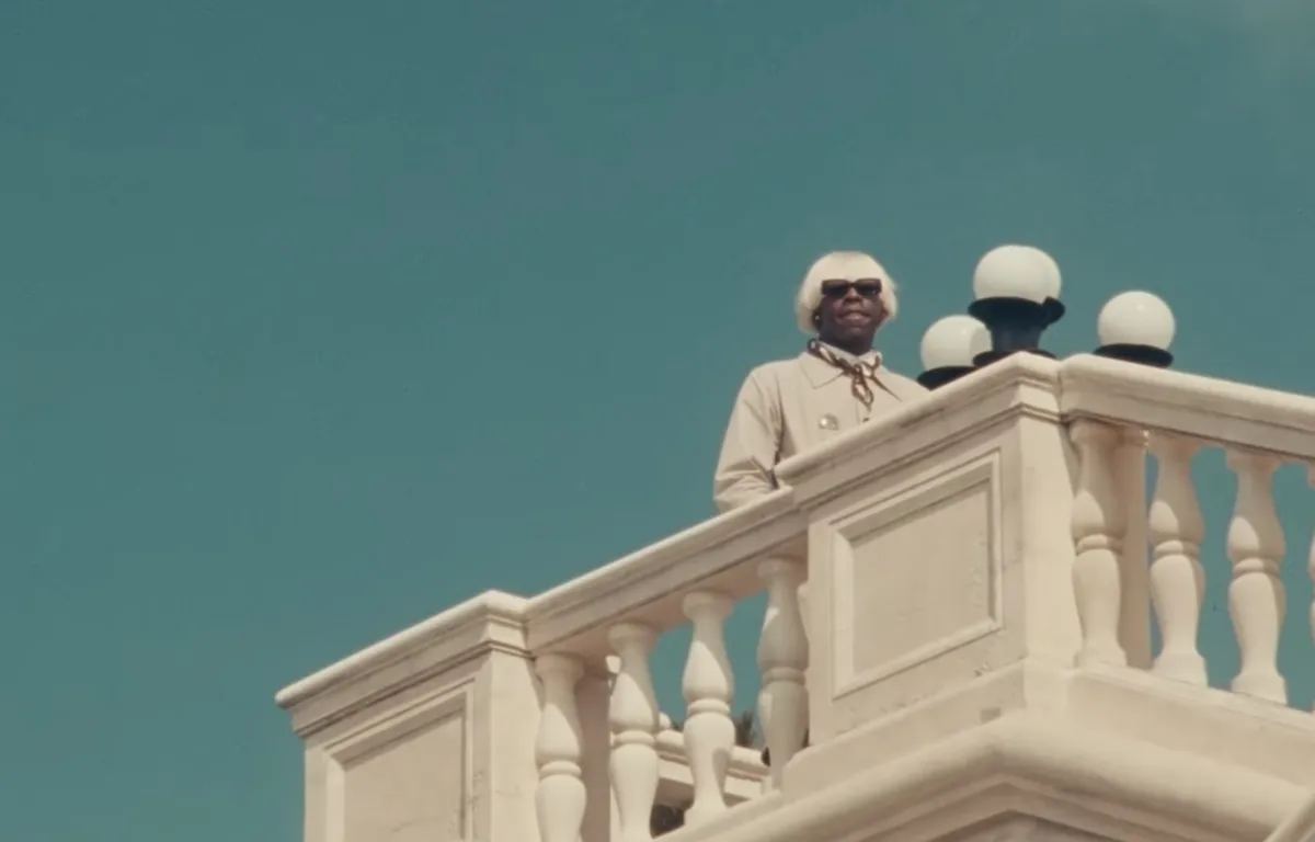 Video: Tyler, the Creator - A Boy Is A Gun*