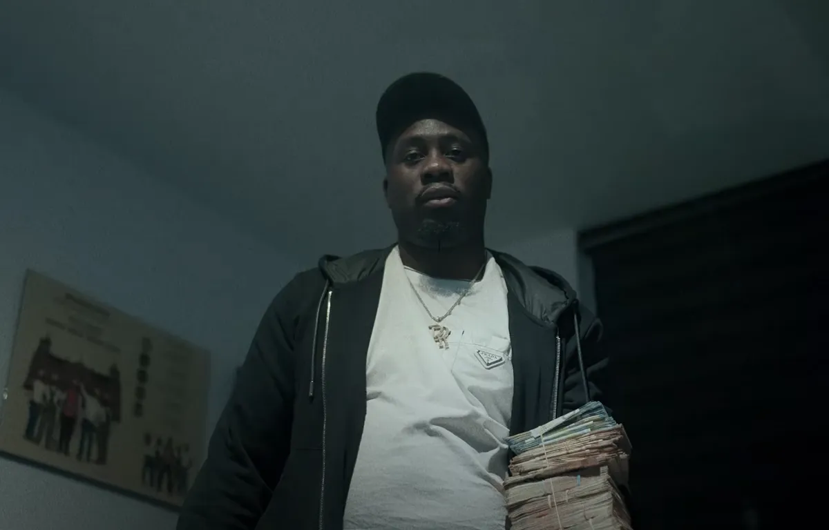 Rabby Racks maakt comeback met Echte Werkers video