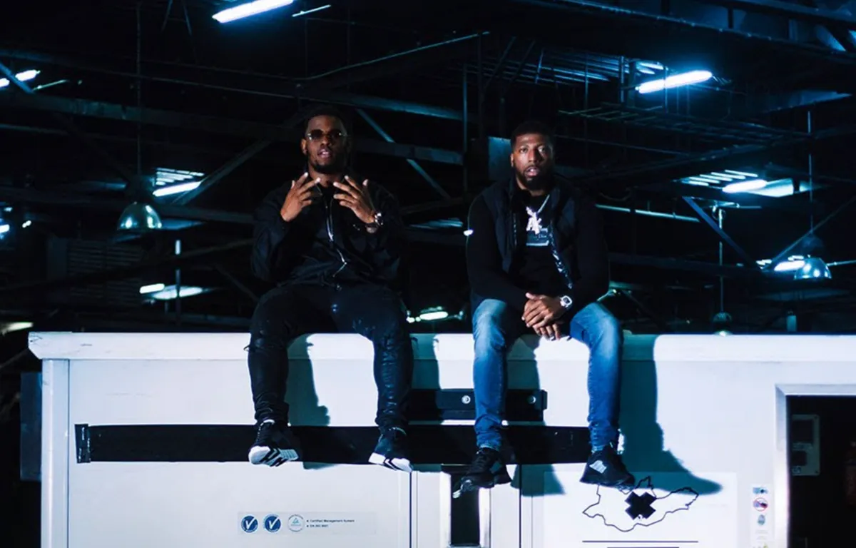 Djaga Djaga en JoeyAK eren Amsterdamse criminelen met track en video 'ABC'