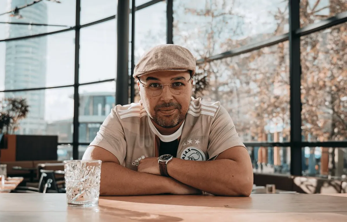 Appa in gesprek over zijn band met Ajax, muziek en inspiratie: "Die ...