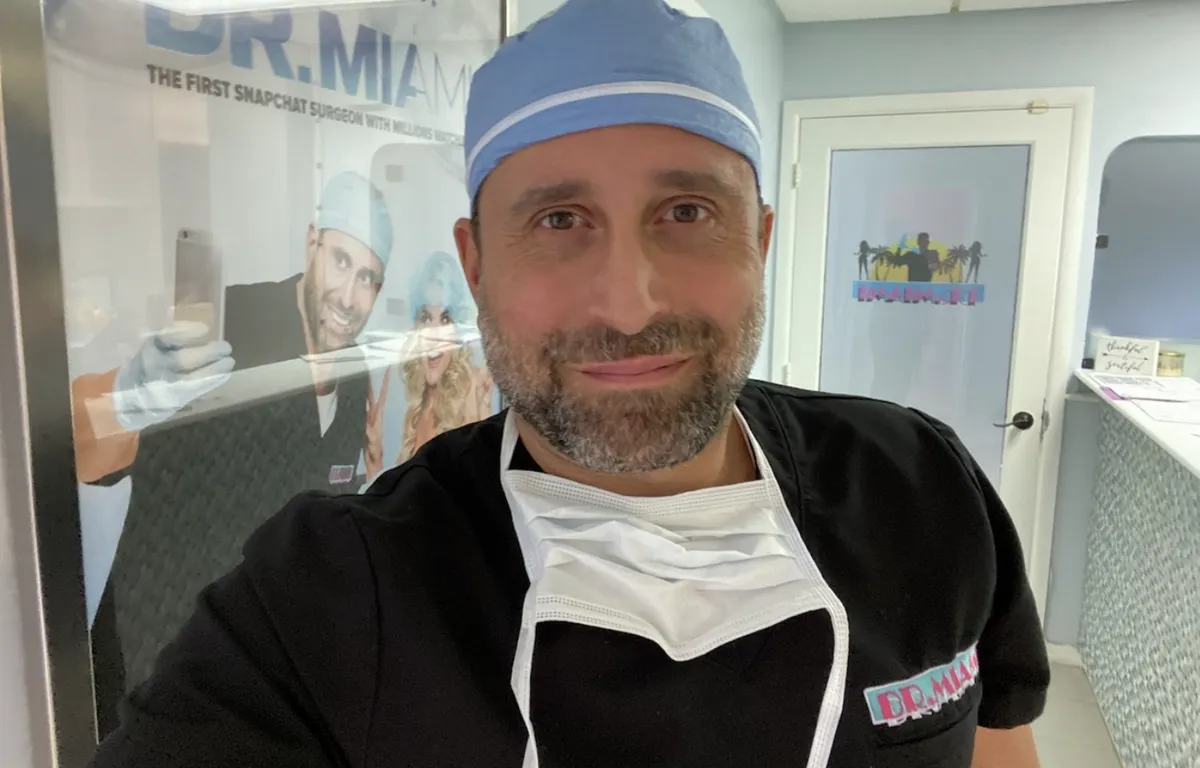 Wereldberoemde plastisch chirurg Dr. Miami heeft boodschap voor Drake ...