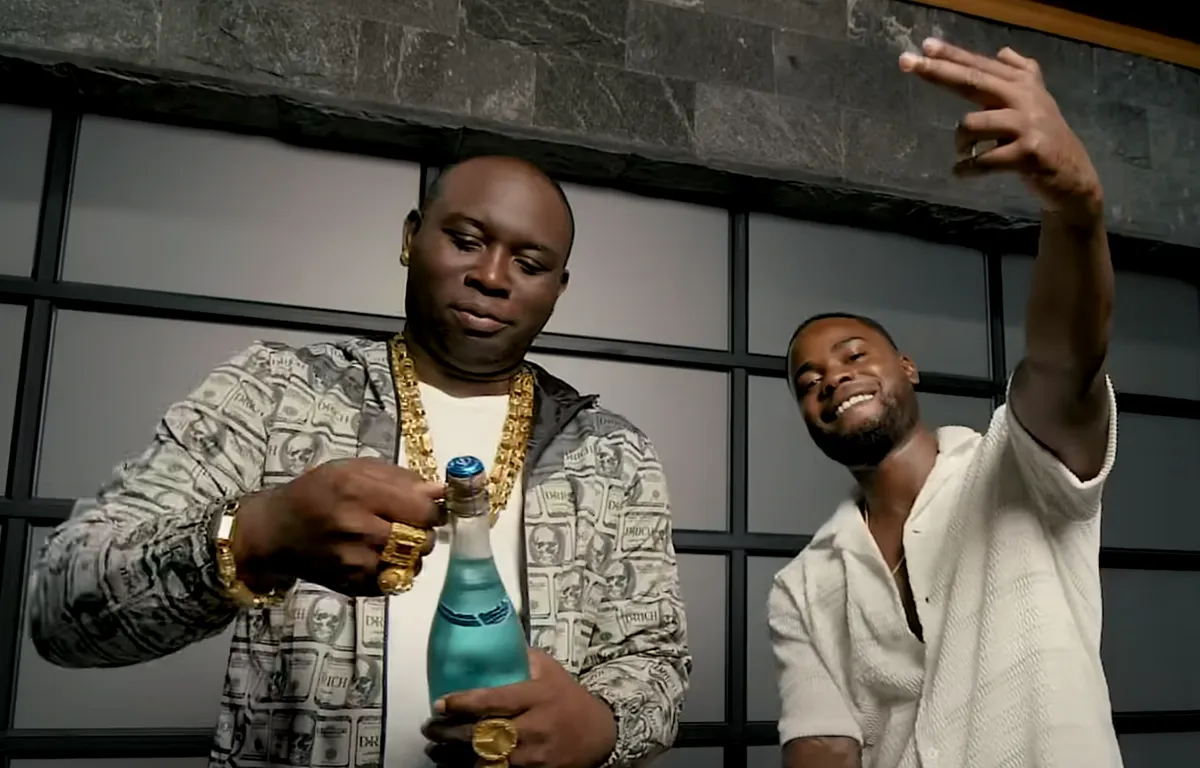 Surinaamse rapper en politicus gezocht voor moord en andere zware ...