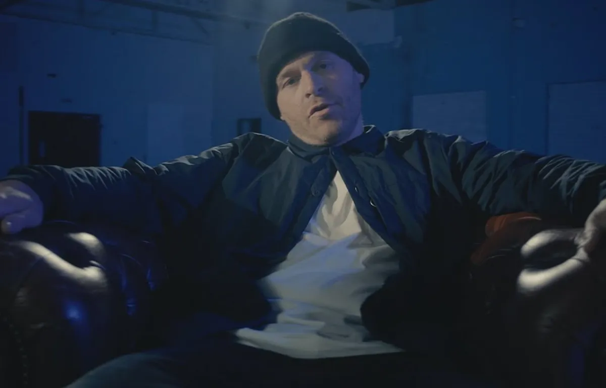 Sticks kondigt met 'En Door' zijn tweede album van het jaar aan