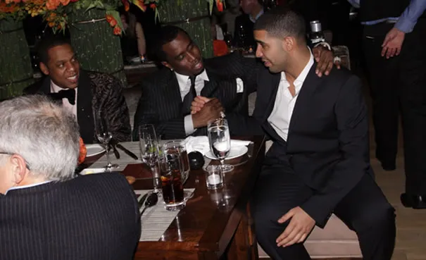 Update: Diddy slaat Drake het ziekenhuis in