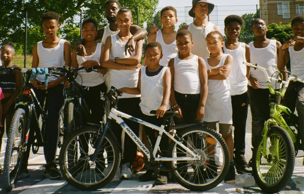 Jiggy Djé maakt comeback op Nnelg's nieuwe single Toekomstplan