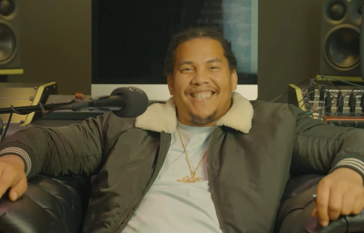 Mario Cash vertelt over de rol van oudere rappers en burgemeester van ...