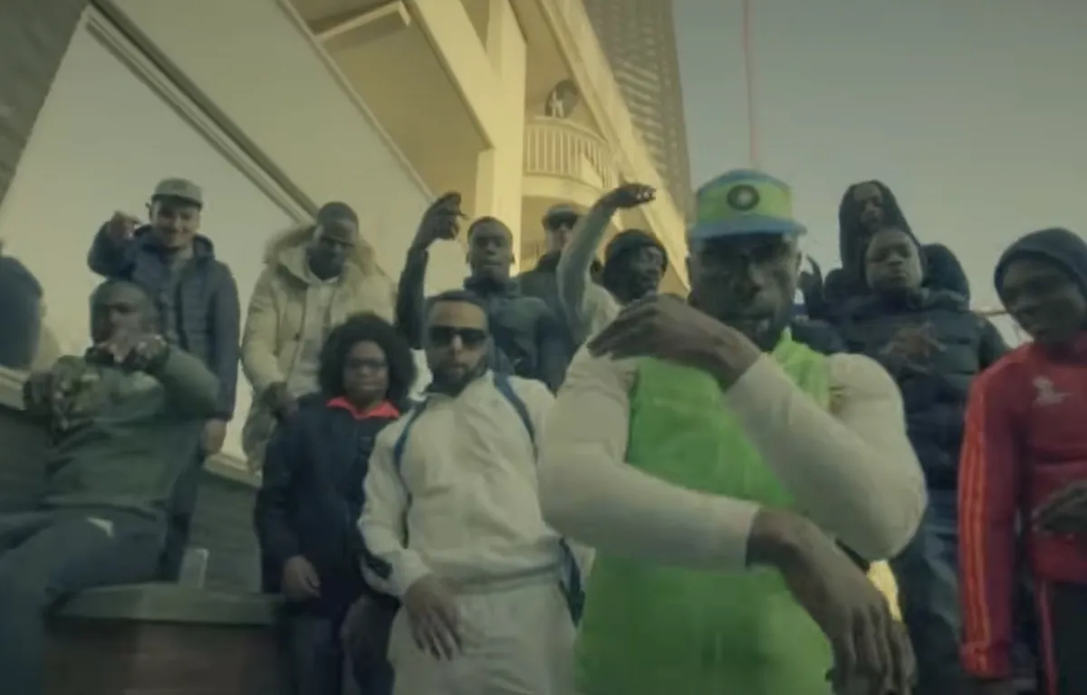 Mula B laat zich uit over LouiVos: "We zouden met z'n allen moeten ...