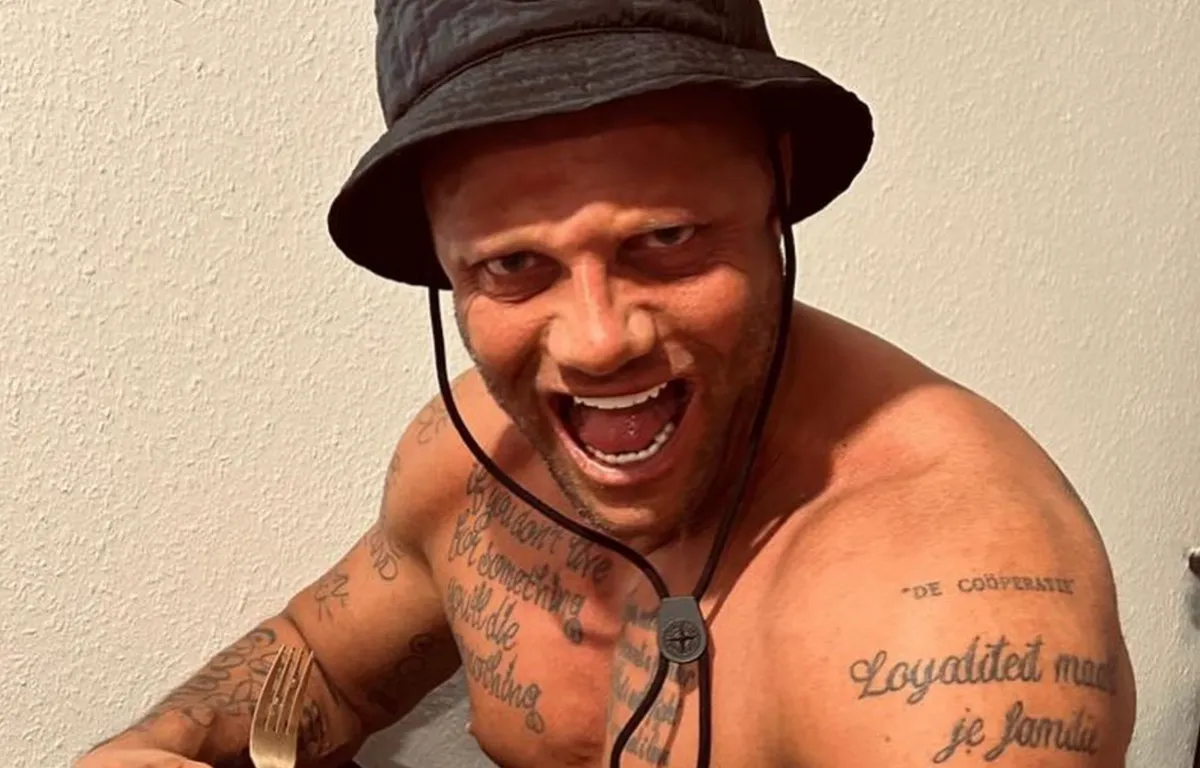 Alex Soze maakt 'Little Kleine' volledig belachelijk na het zien van ...