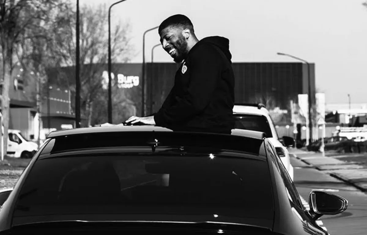 JoeyAK moet ruim een half miljoen aan 'crimineel verkregen winst ...
