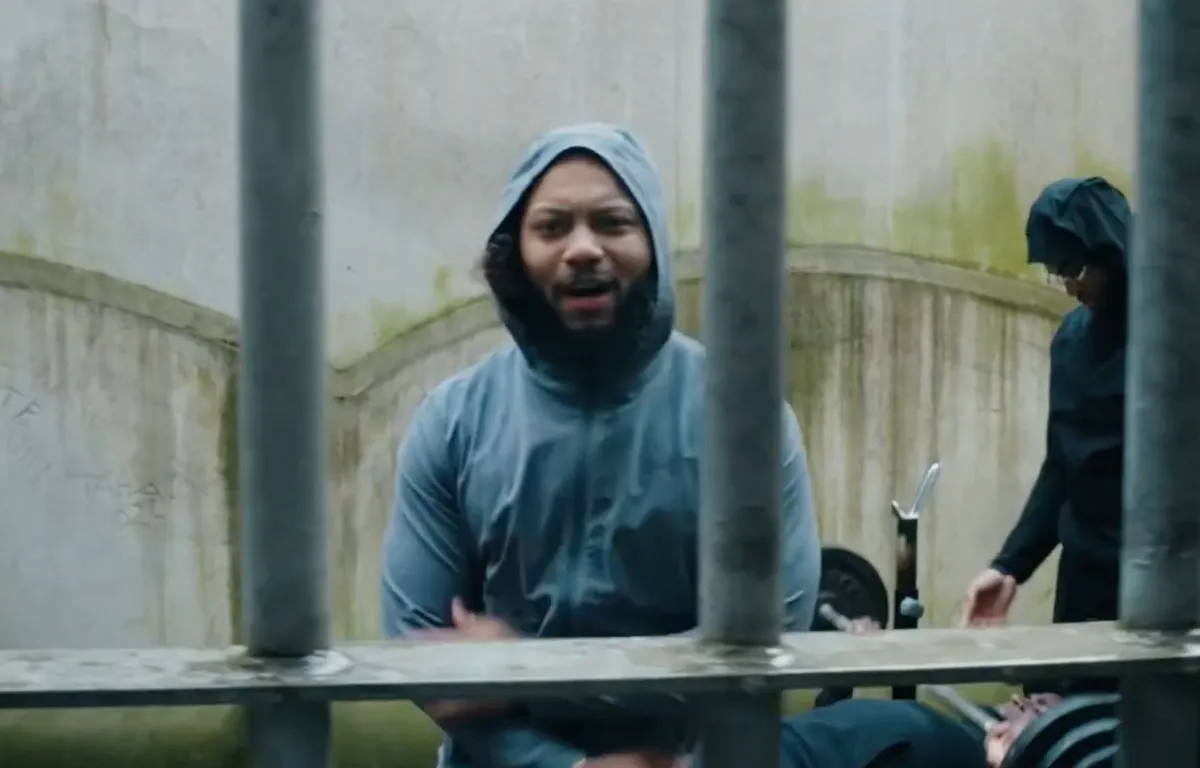 Saaff verlaat na twee jaar de gevangenis in nieuwe video Koop 3