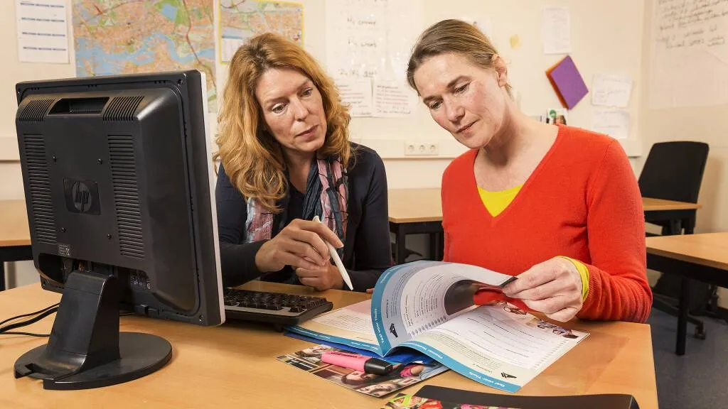 Venlo werkt samen met Stichting Lezen en Schrijven Venlo werkt samen met Stichting Lezen en Schrijven