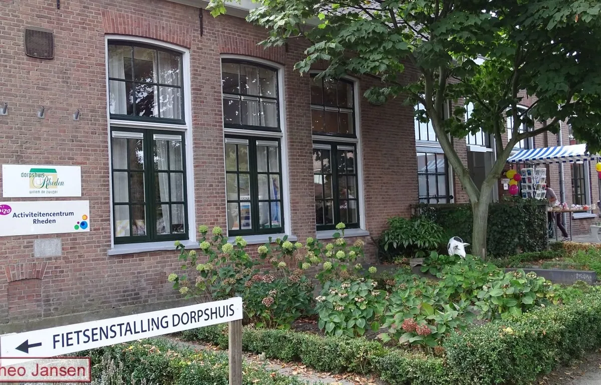 Opening foto-expositie Rhedense Schaapskudde in Dorpshuis Rheden