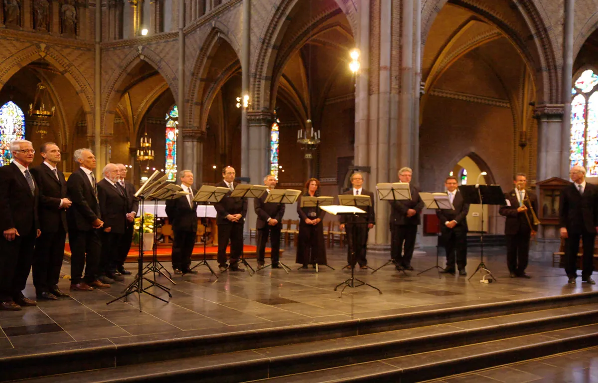 Eize Johannes Leertouwer Ridder in de Orde van Oranje Nassau.