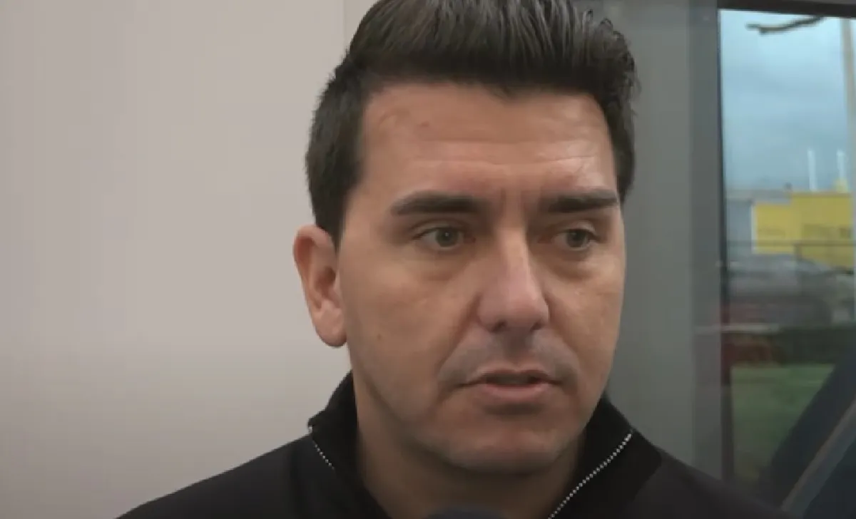 Jan Smit blijkt 'serievreemdganger': ''Wat een hond''