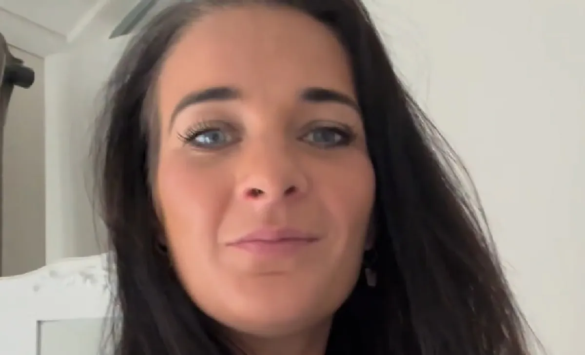 Nicolleke verschijnt 'doorgesnoven' voor de camera