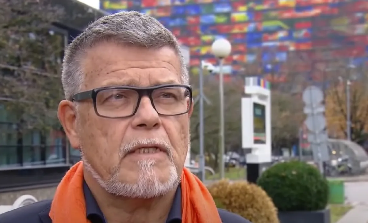 Emile Ratelband (75) start nieuw leven: ''krijg tiende kind''