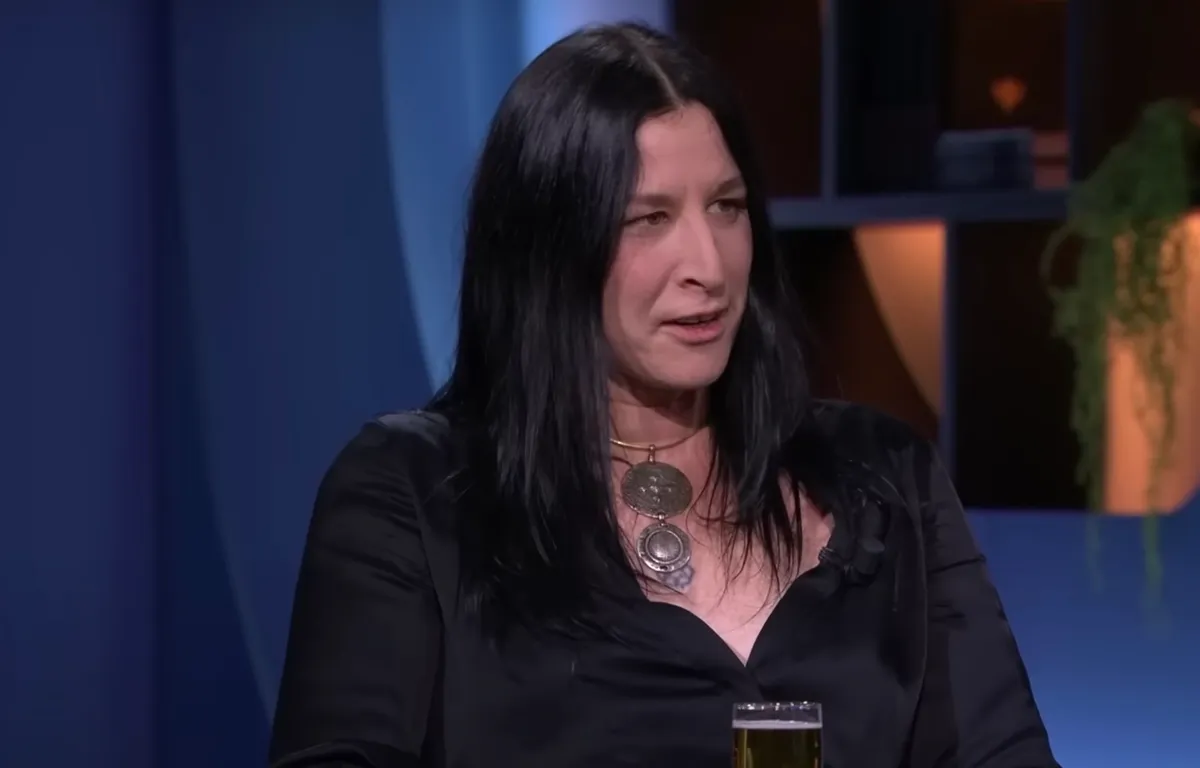 Raven van Dorst zwanger? Presentator poseert met babybuik en volgers ...