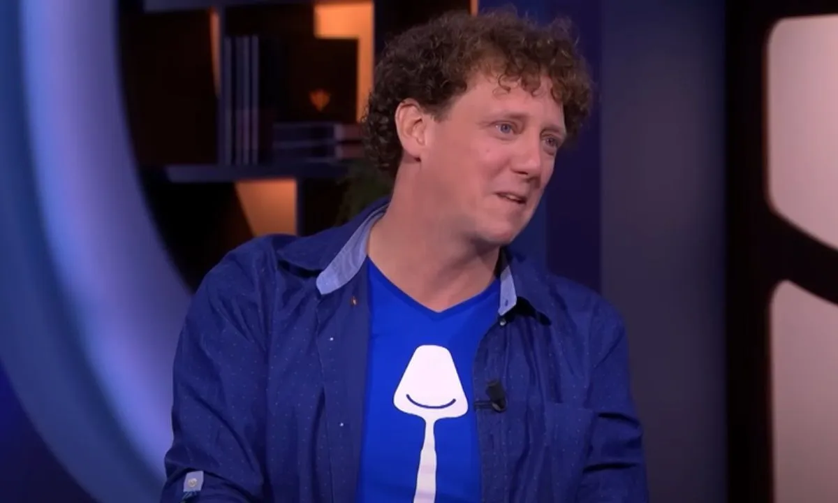 Jochem Myjer gaat al 'jarenlang' vreemd: ''Heel erg''