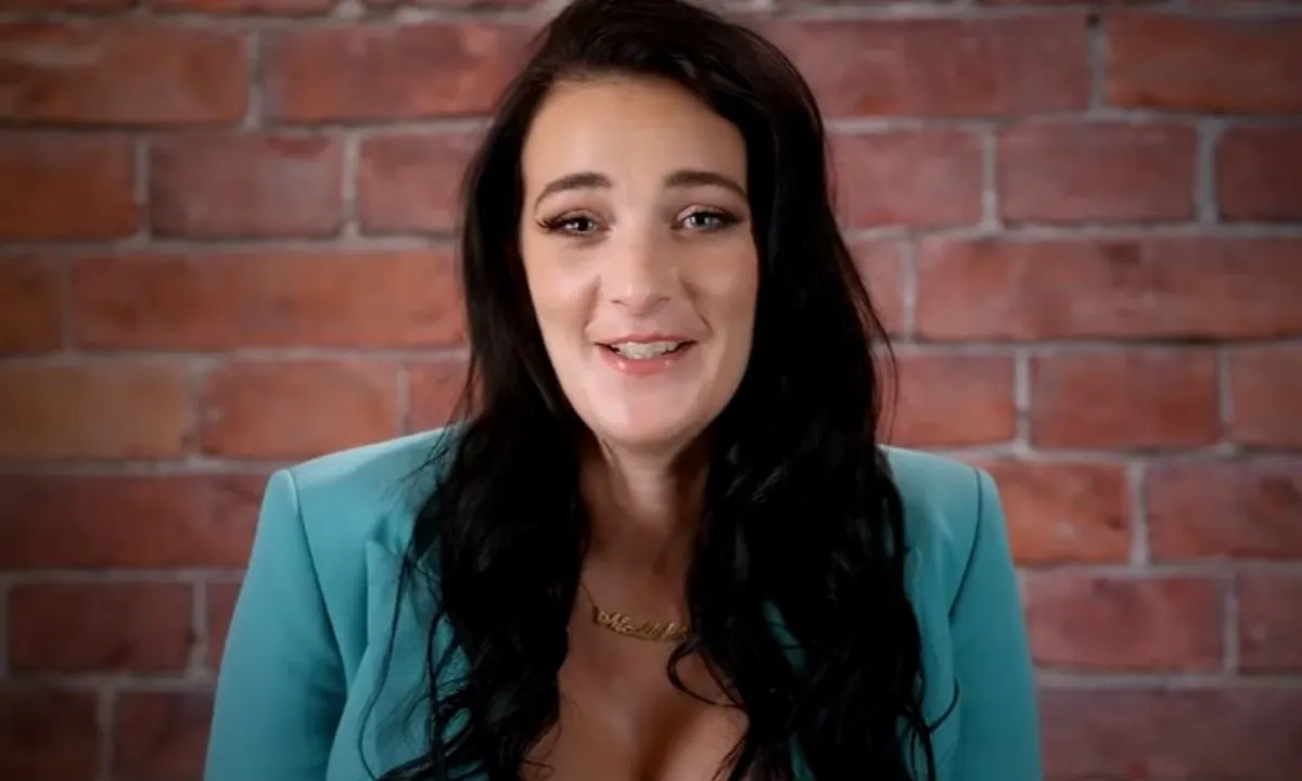 Nicolleke heeft nieuwe vriend en die is ontzettend bekend
