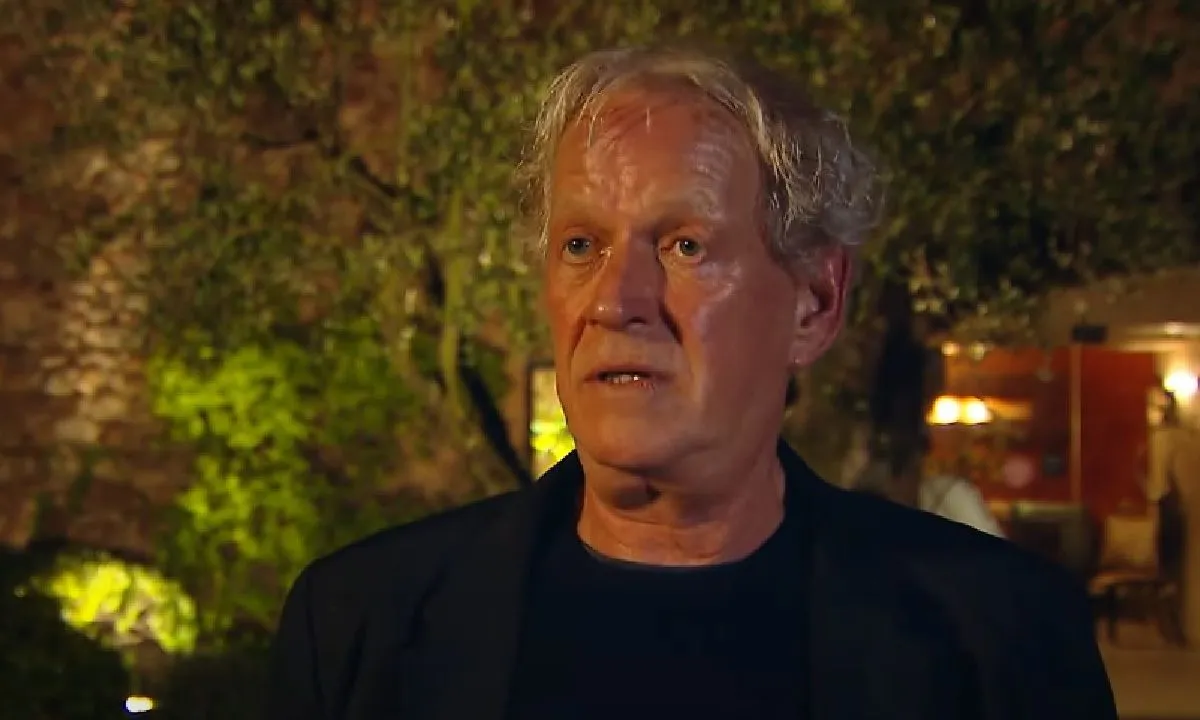 Uitgelekt: Uit deze beroemde en steenrijke familie komt B&B-Albert