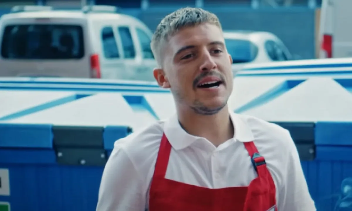 Lil Kleine heeft een nieuwe vriendin en die kennen we allemaal