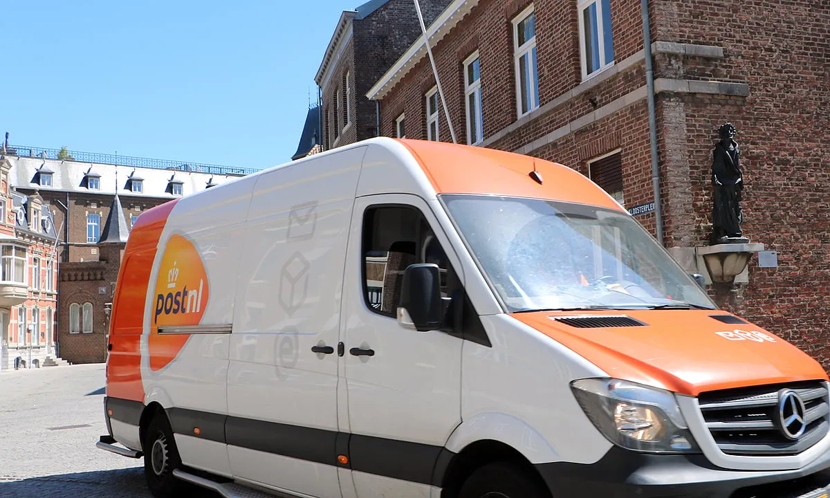 PostNL wil aanpassing postwet om minder vaak post te bezorgen