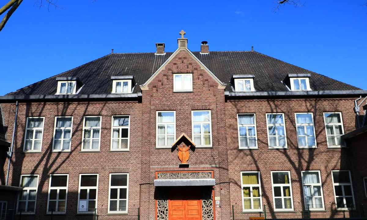 Vier eeuwen kloosters en kloosterlingen in Sittard